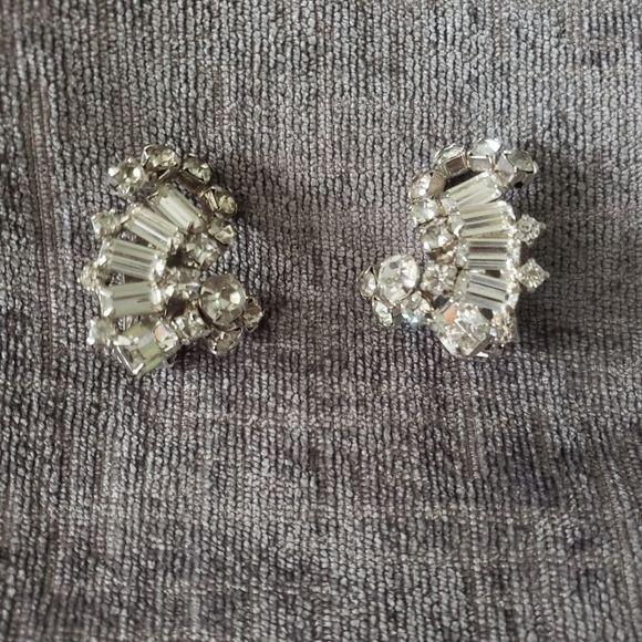 Kramar | Jewelry | Large Breathtaking Kramer Vintage Earrings Stamped ...